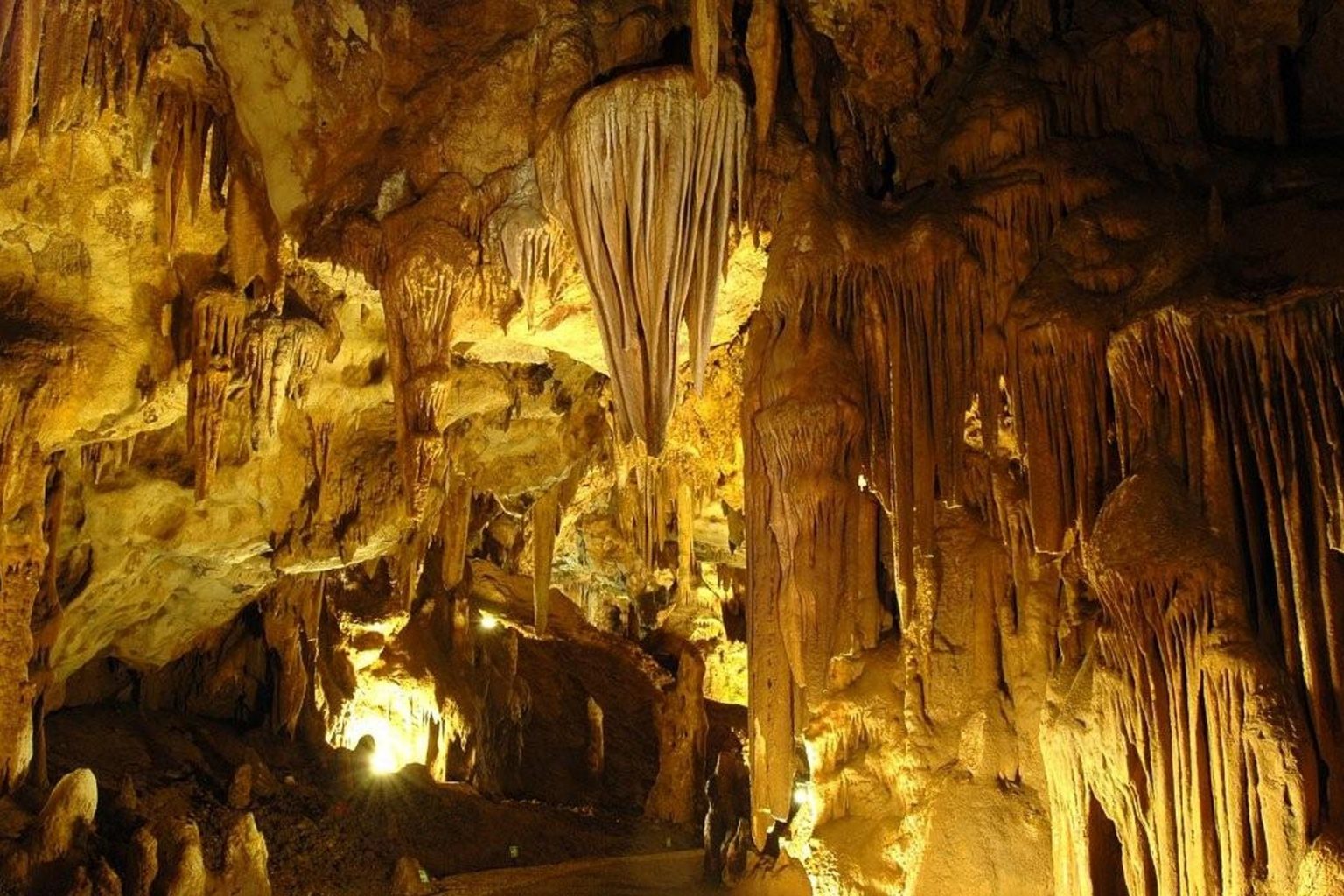 Grotte di Pastena e Collepardo